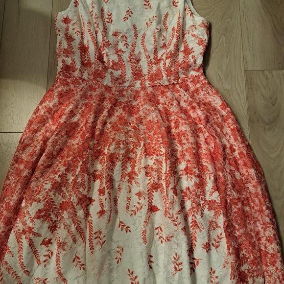 Laura | Dresses | Wedding Guest | Poshmark